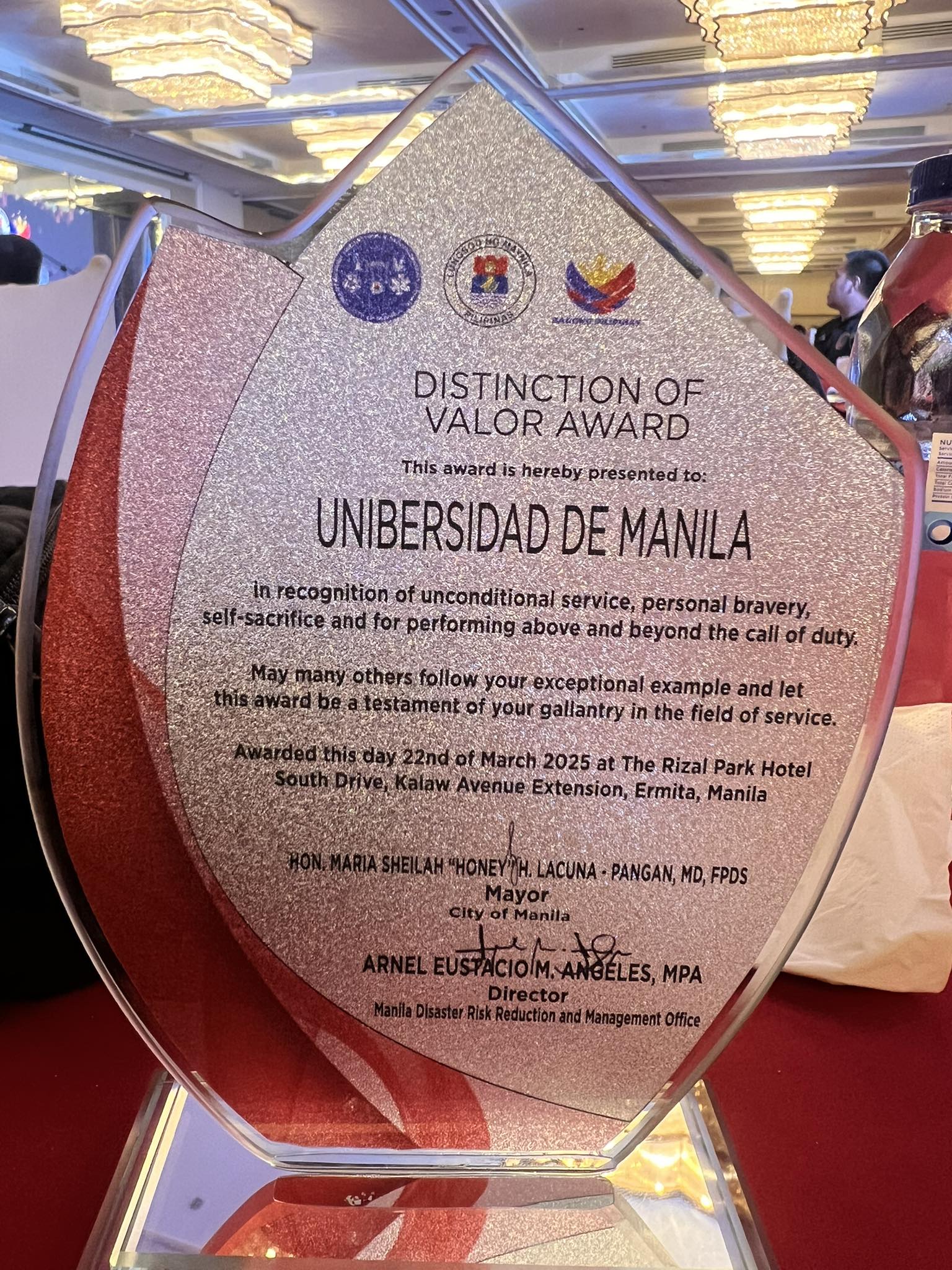 Distinction of Valor Award – Universidad de Manila